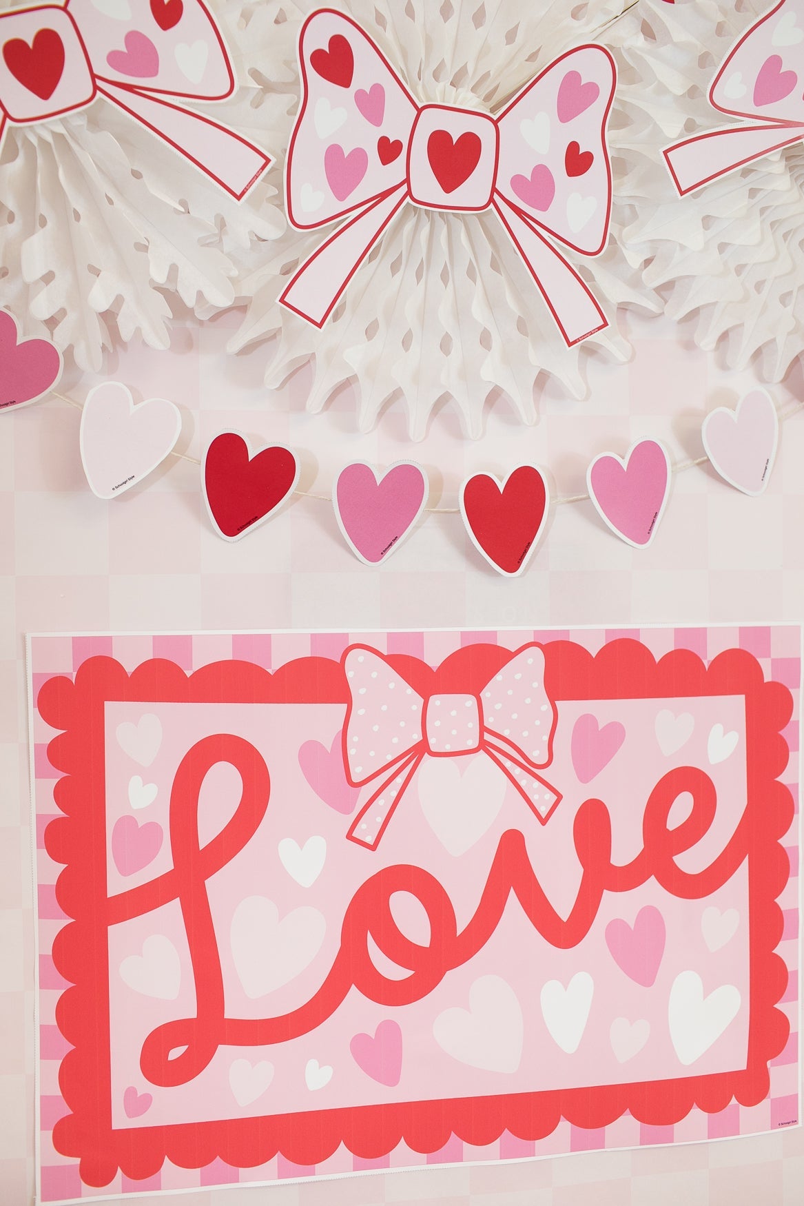 Valentine's Classroom Decor – Schoolgirl Style