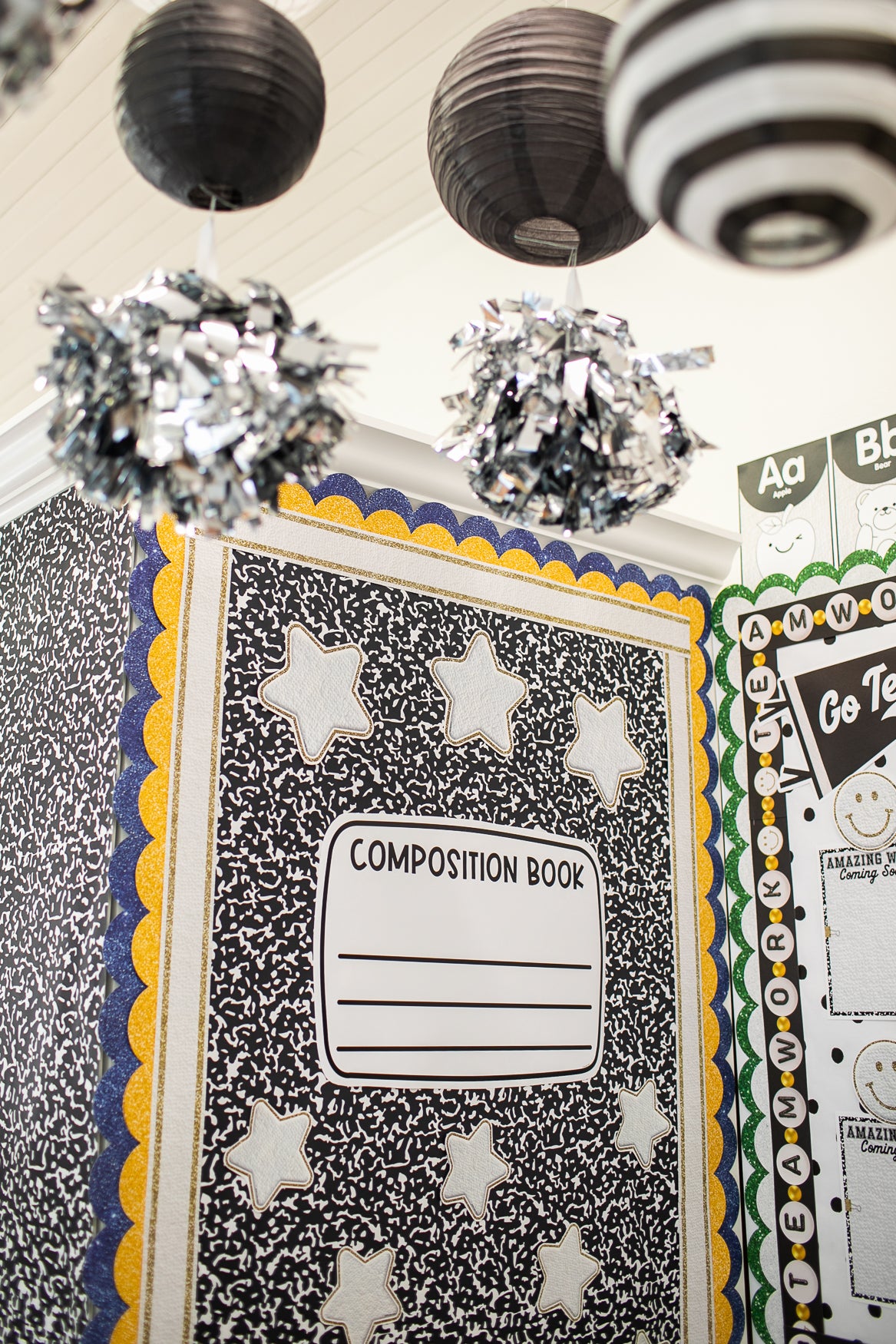 High School Classroom Decor | Schoolgirl Style