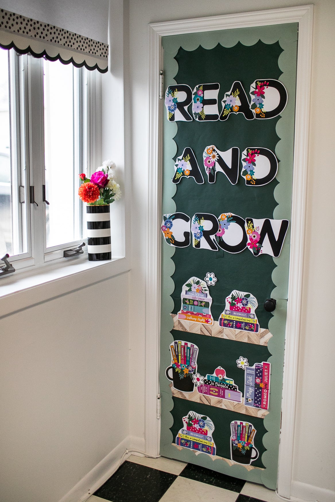 Reading Month | Printable Classroom Decor Bundle – Schoolgirl Style