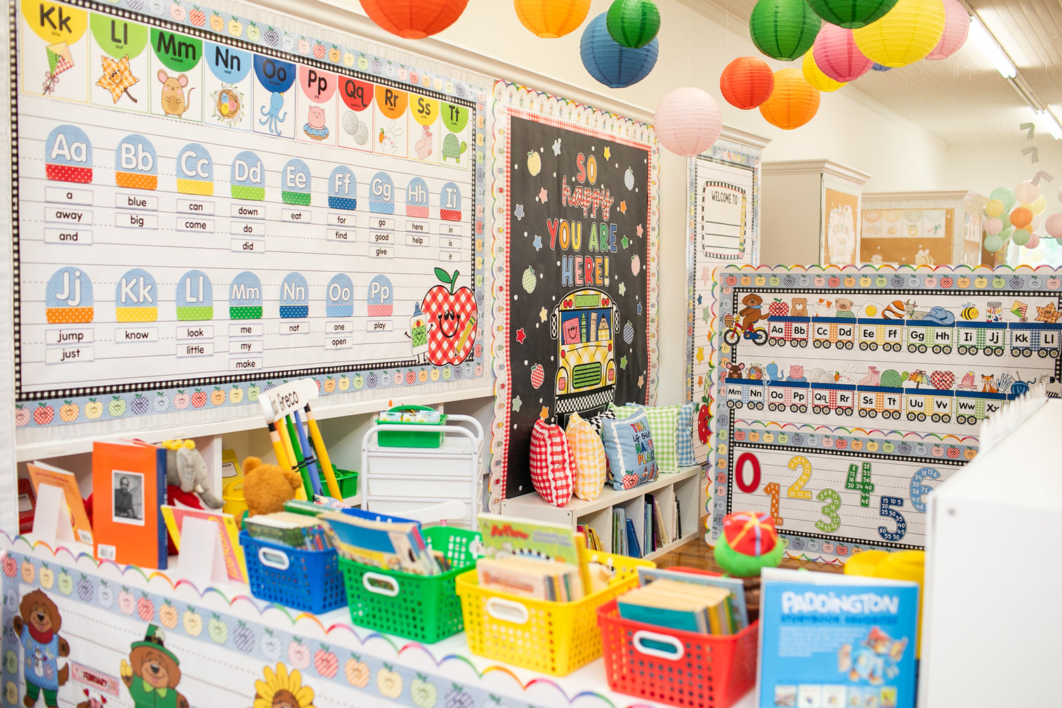 90s Nostalgia Classroom Decor – Schoolgirl Style