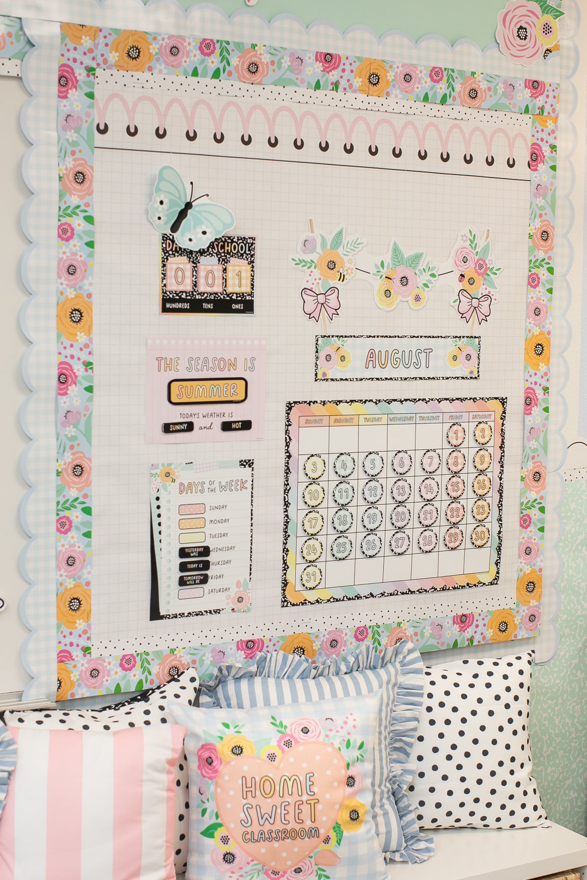 Pastel Bulletin Board Calendar | Pretty in Pastel – Schoolgirl Style