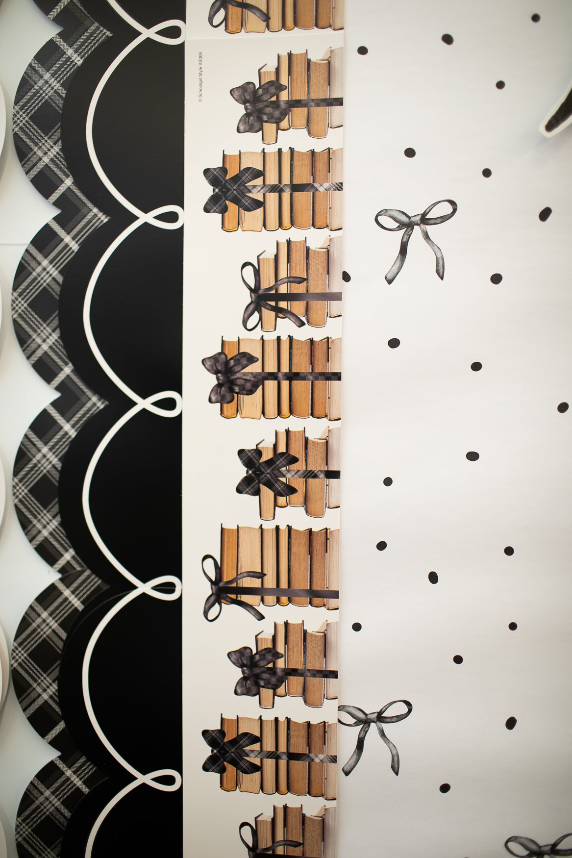 Books and Bows | Black and White Bow Classroom Decor – Schoolgirl Style