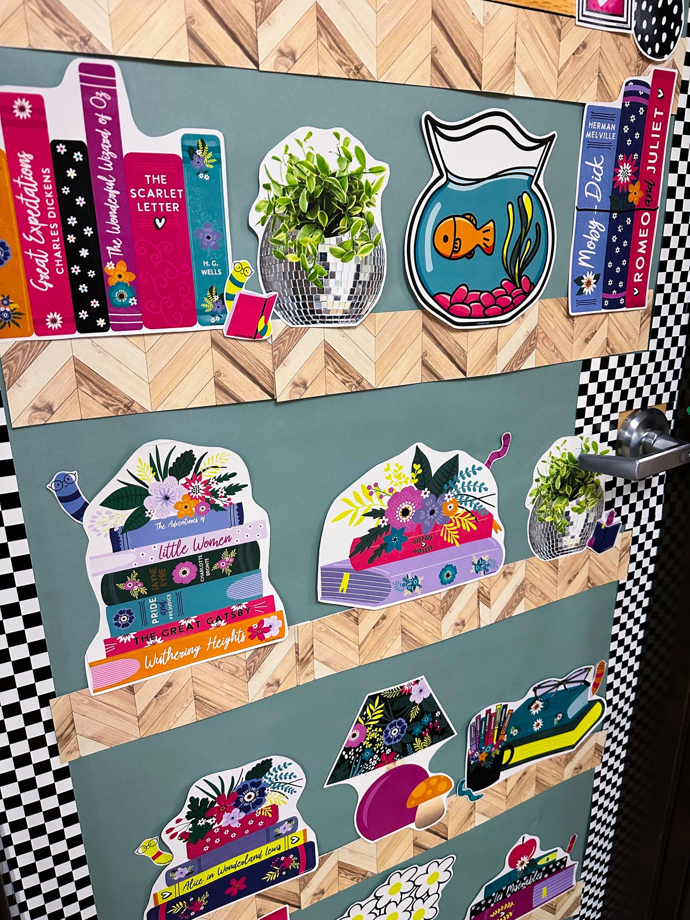 Books Are My Happy Place Door Decor – Schoolgirl Style