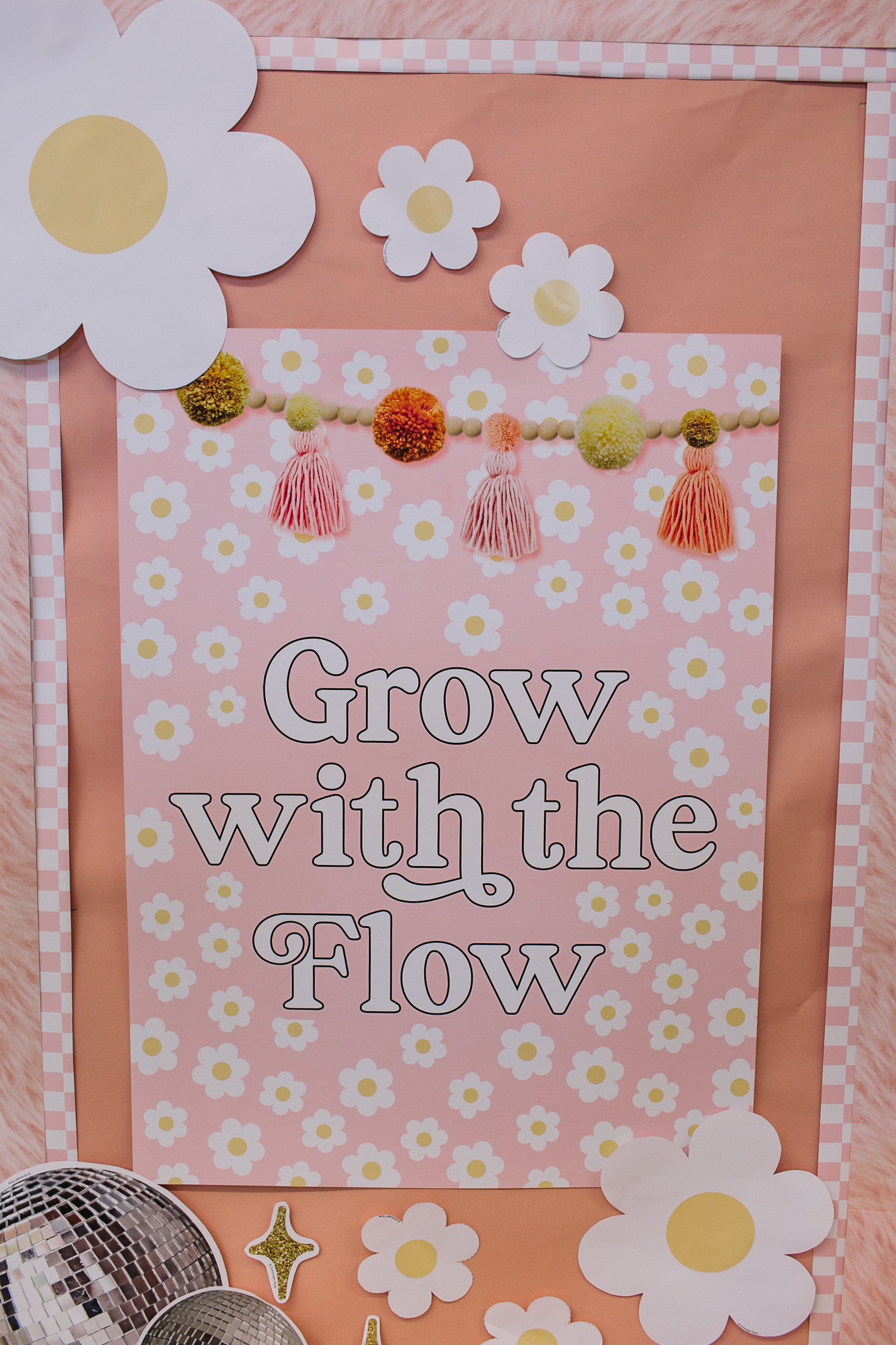 Little Miss Retro Classroom Decor – Schoolgirl Style