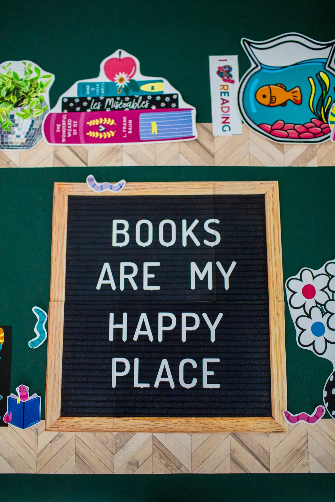 Seasonal Classroom Decor – Schoolgirl Style