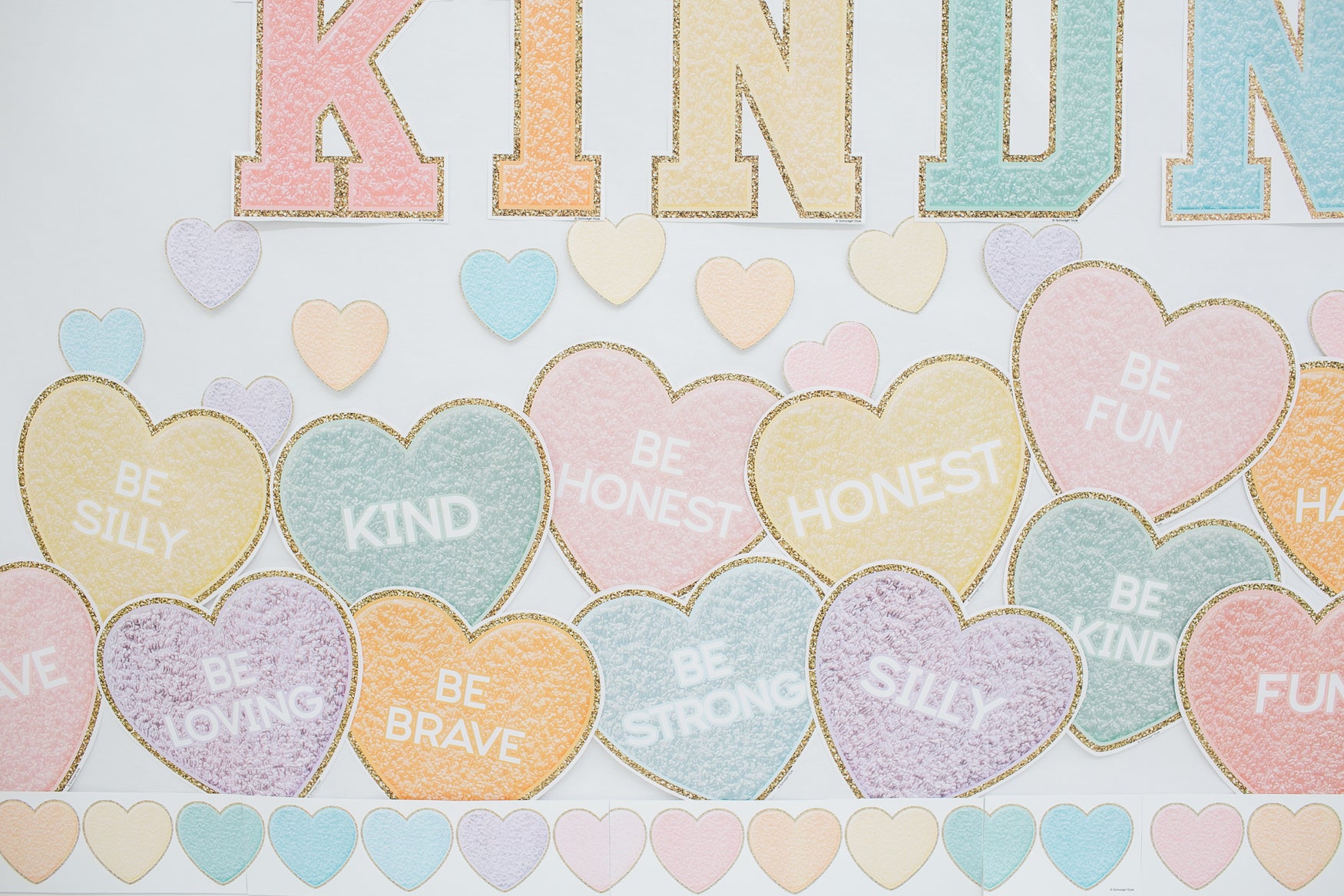 Valentine's Day Classroom Decor | Hugs and Kisses Collection | UPRINT ...